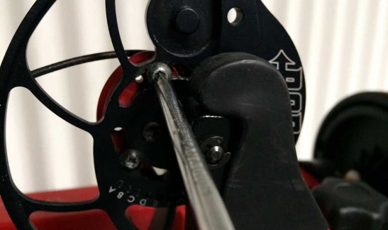 How To Adjust The Draw Length On A PSE Compound Bow: 5 Easy Steps
